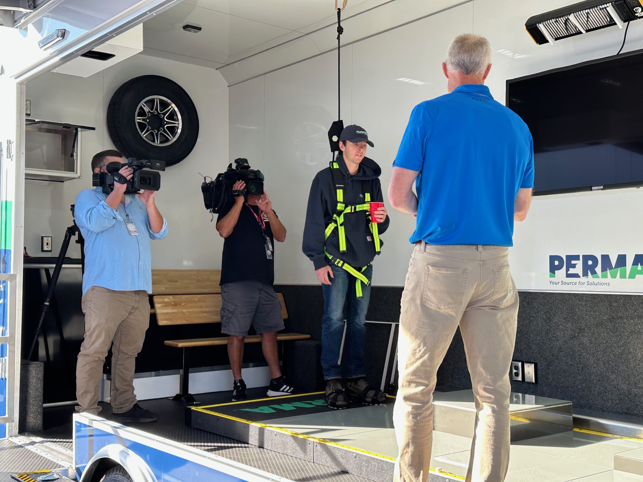Mobile Safety Solutions Center: PERMA's innovative Slips & Falls ...